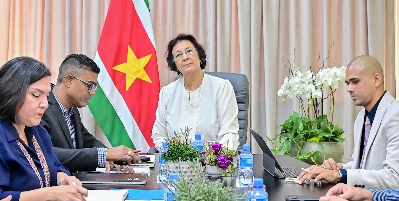 Regering Simons zet IDB-lening van 25 miljoen dollar in voor ...