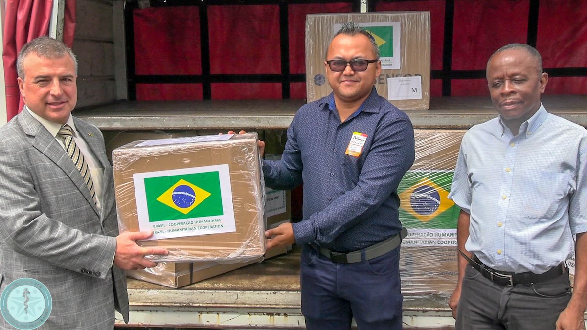 Brazilië doneert 100.000 vaccins aan Suriname voor kinderen onder vijf ...
